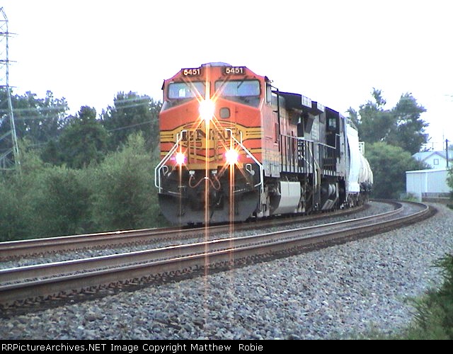 BNSF 5451/NS 156